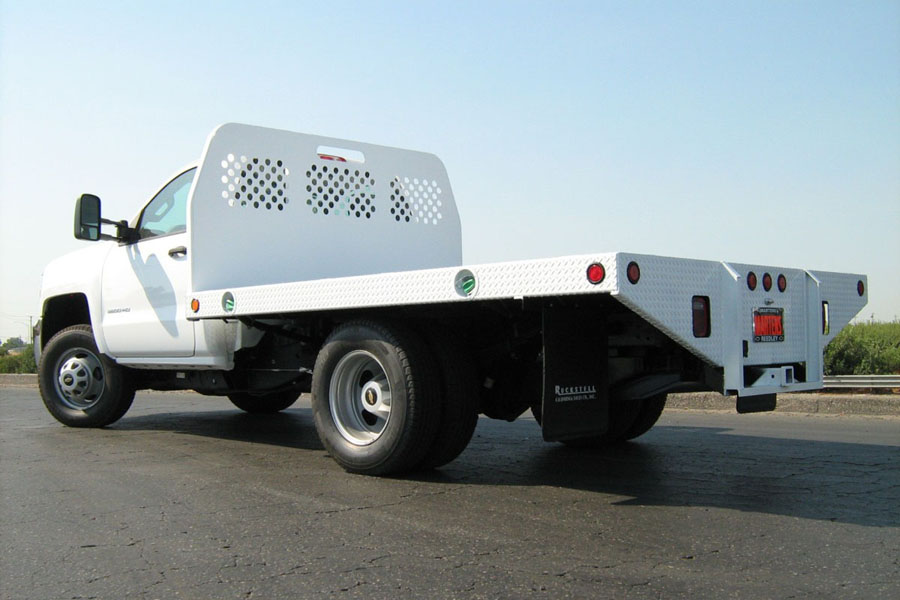 Ruckstell Inc. | Flatbeds & Platform Bodies