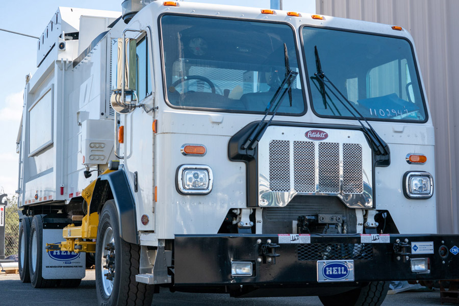 Ruckstell Inc. | Refuse Equipment